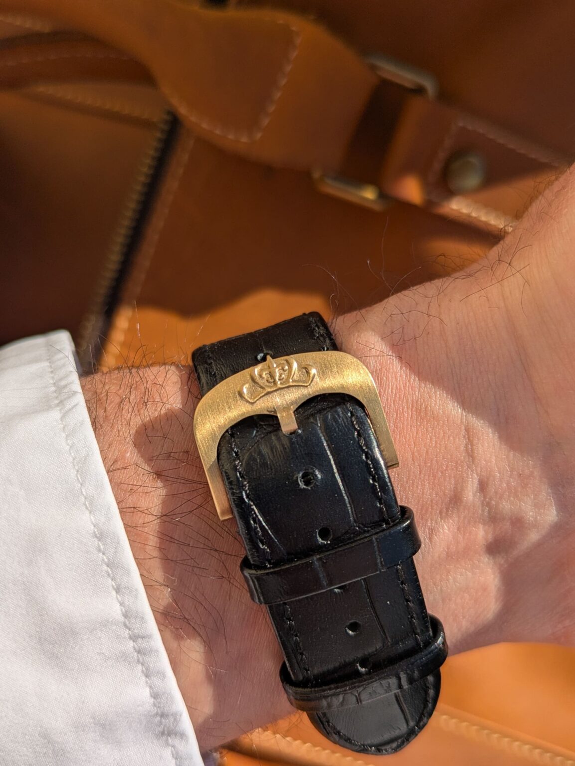 Belvans Héritage Gold : une Montre au rythme de l’élégance française ...