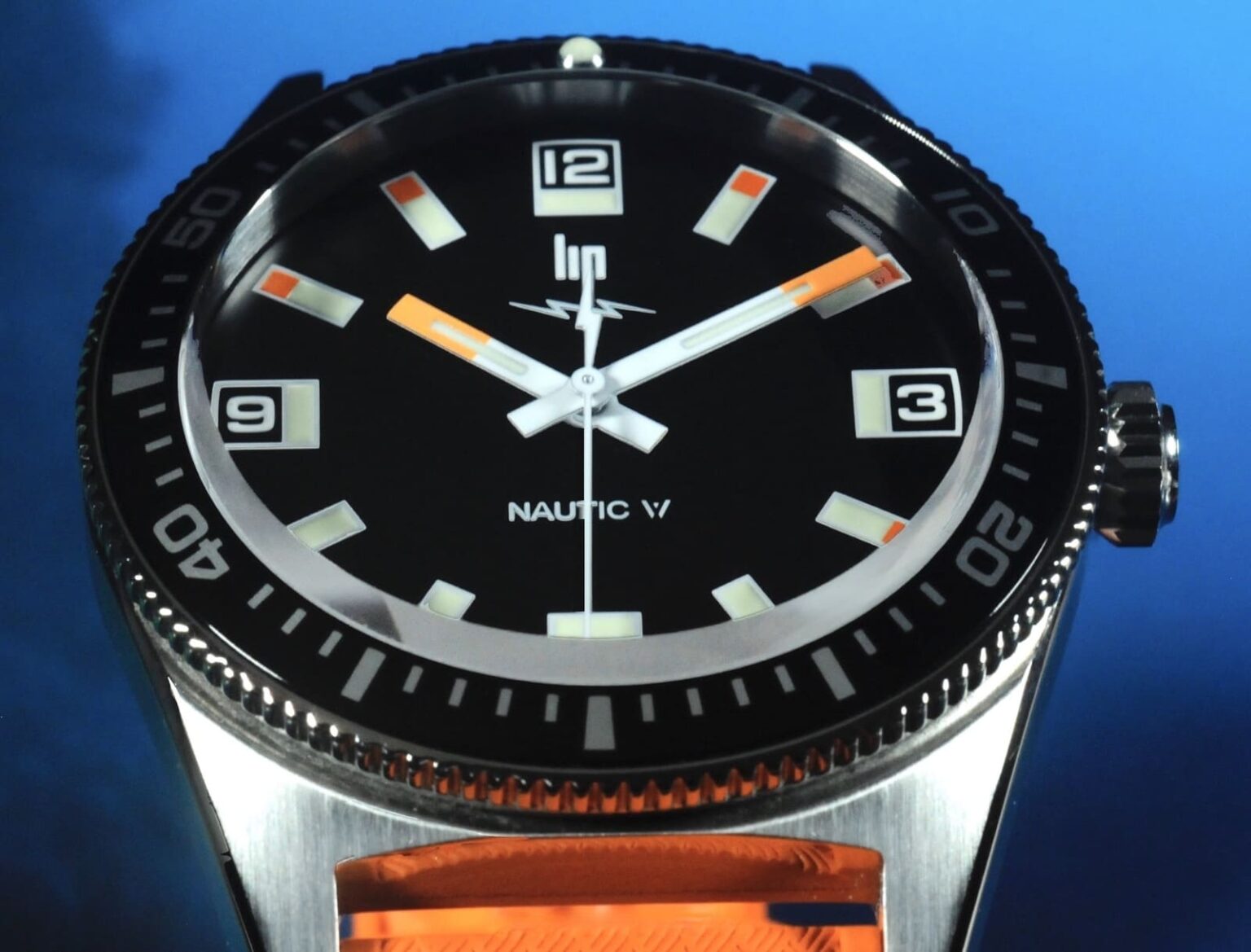 Lip relance la Nautic 3 : quatre nouvelles plongeuses accessibles ...